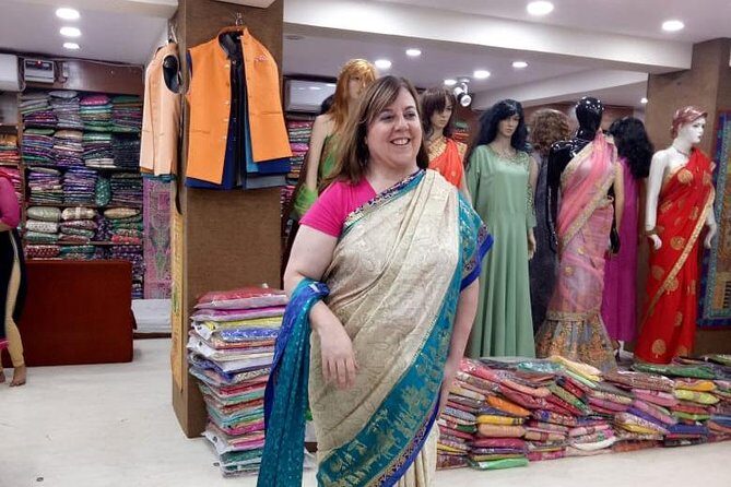 Customized Old & New Delhi Shopping Tour with Female Consultant - Who Will Love This Tour?