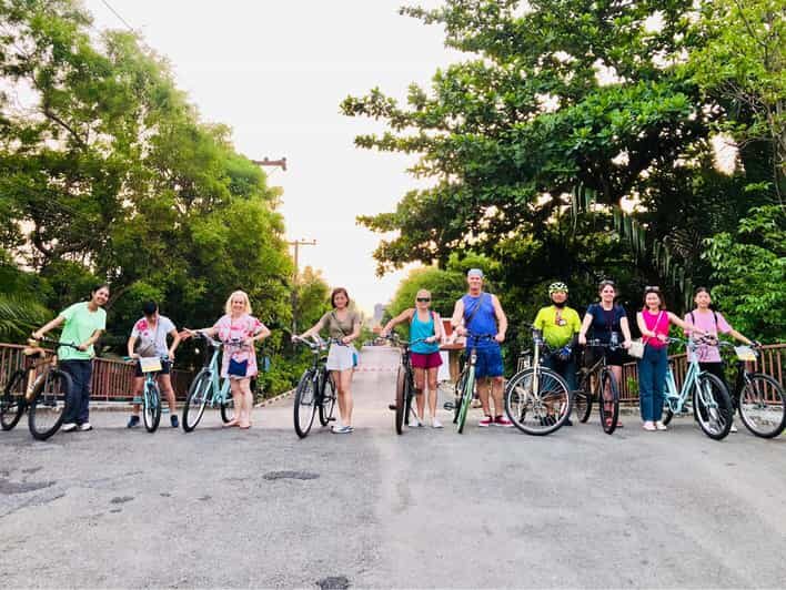 Cycling in the public park in Bangkok - Who Will Love This Tour?