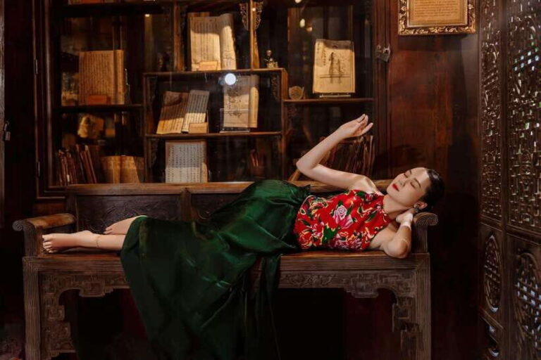 Da Nang City Styled Photoshoot Tour With Makeup Photographer - Detailed Breakdown of the Itinerary