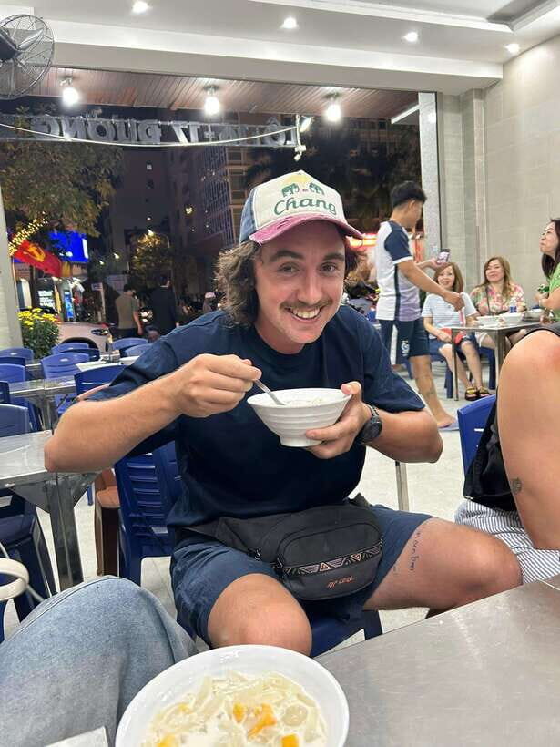 Da Nang Street Food Tour With Acoustic Live Music Bar - A Detailed Look at the Da Nang Street Food Tour