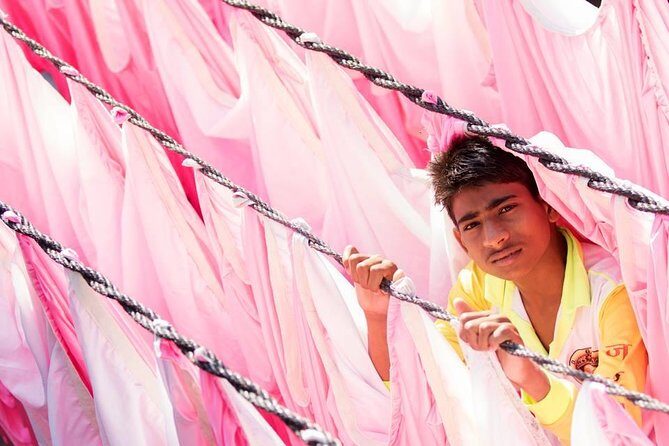 Dabbawala, Dhobi Ghat & Dharavi slum Tour with Local Train Ride - The Itinerary in Depth