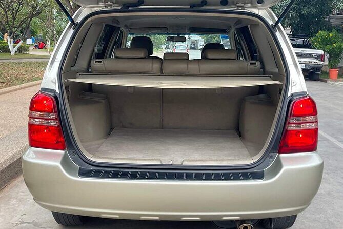 Daily Phnom Penh to Siem Reap by private car - Historical and Architectural Stops: Kuha Nokor & Kampong Kdei Bridge