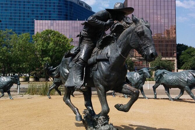 Dallas Historic Walking Tour - How the Tour Works: Practical Details
