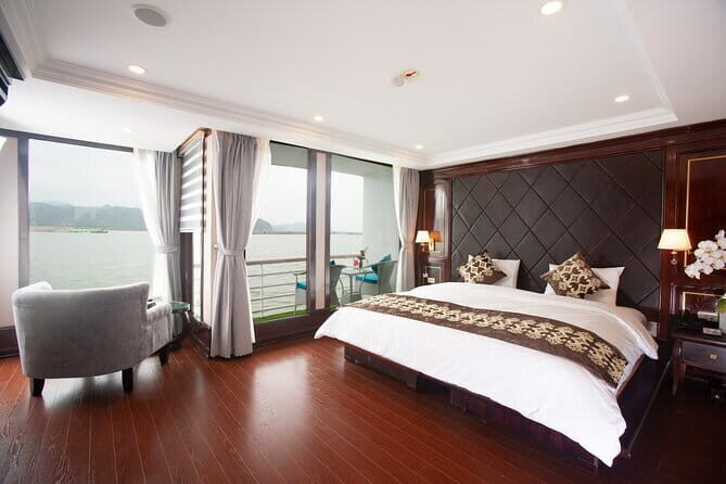 Daniel Cruise 3-day Explore Halong Bay and Lan Ha Bay from Hanoi - Detailed Breakdown of the Itinerary