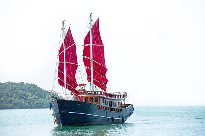 Day Cruise 10h to Angthong Marine Park on luxury boat / incl. breakfast & lunch - The Value: What’s Included and What’s Not