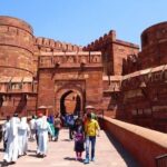 Day Tour from Khajuraho to New Delhi via Agra - Explore the Taj Mahal