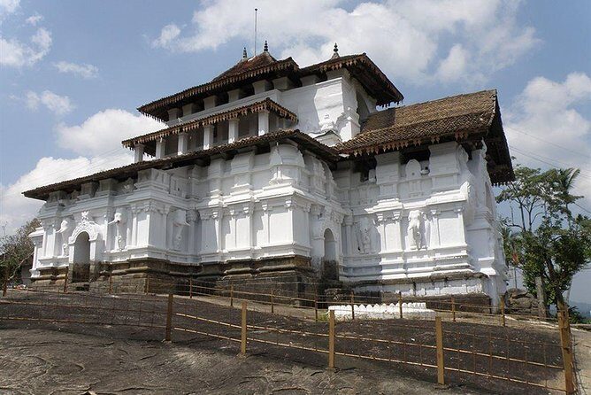 Day Tour to Polannaruwa from Kandy by Lux Tours Lanka - Practical Considerations: What to Expect