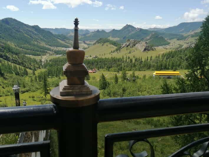 Day Tour to Terelj Park Chinggs khaan statue, Zaisan Hill - Key Points