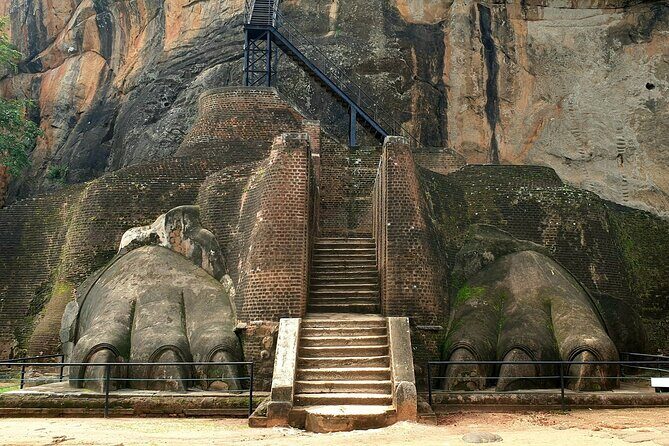 Day Trips from Kandy to Sigiriya with Village Experiences - Who Will Love This Tour?