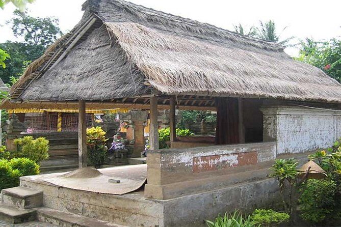 DayTour:Traditional House-Batuan-Tirta Empul- Ubud Rice field-Kintamani Volcano - The Dramatic Views of Mount Batur and Lake Batur