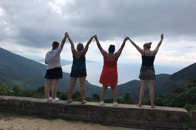 Daytrip to Hue Imperial Palace, Royal King Tomb & Perfume River - Religious Reflection at Thien Mu Pagoda