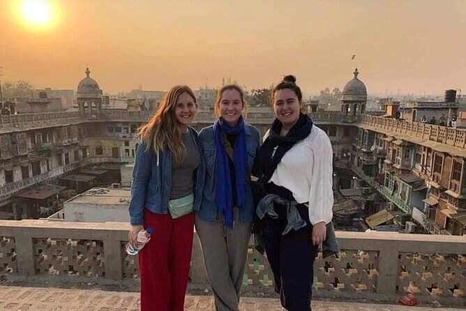Delhi 4 hour Private Walking Tour with Certified Guide - The Itinerary Breakdown: What to Expect