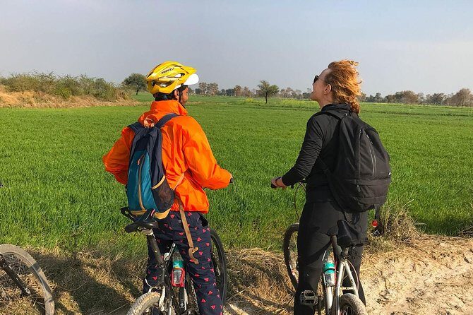 Delhi- Agra Long Distance Bicycle Trip - Authenticity and the Guide Experience