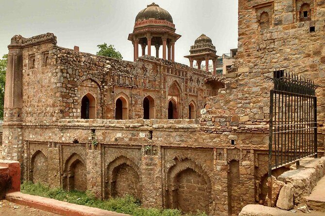 Delhi Mehrauli Archaeological Park Half Day Walking Tour - Who Will Love This Tour?