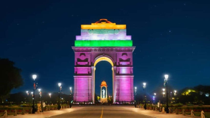 Delhi: Old and New Delhi Private Full Day Tour By Car - The Value of This Tour
