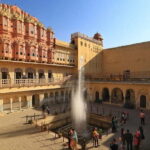 Delhi: Sameday Jaipur city Tour by car - The Amber Fort: A Majestic Start
