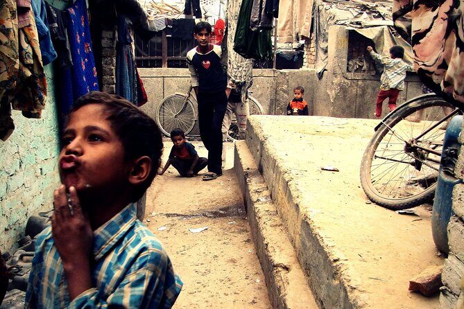 Delhi Slum Tour with hotel pickup and drop - Benefits of the Tour