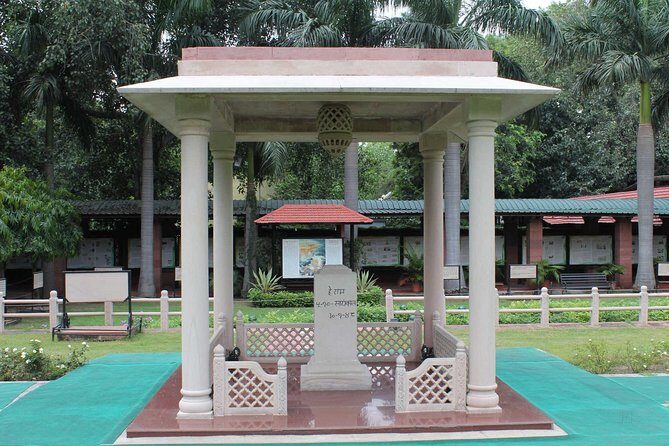 Delhi tour package one day - New Delhi Highlight full day Tour - Practical Details and How They Enhance Your Experience