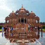 Delhi: Tuk Tuk Tour w/ Jama Mosque, Lotus Temple, India Gate - Authentic Experiences and Guide Insights