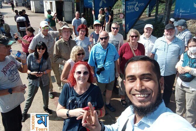 Dhaka in One Day: Highlights of Dhaka - Transportation & Logistics – Keeping It Moving