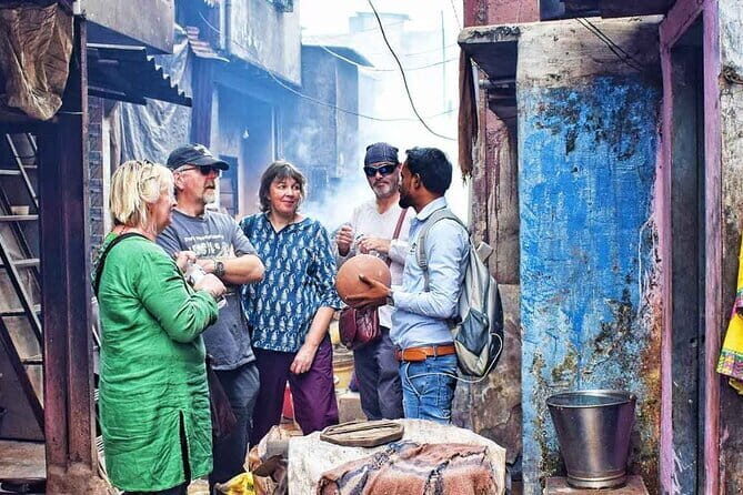 Dharavi Slum Tour with Home Visit Group Cruise Excursion - The Sum Up