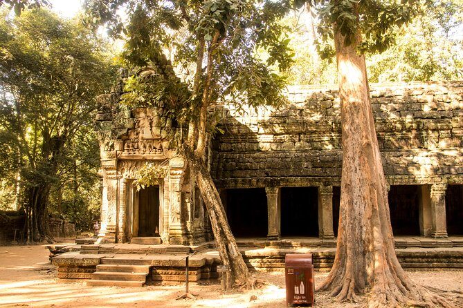 Discovery Angkor Wat Temple Two Days Tour - Day 2: The Charms of Banteay Srei and More