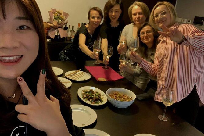 Discovery more Chengdu evening food tour with locals - Exploring Chengdu’s Evening Food Scene