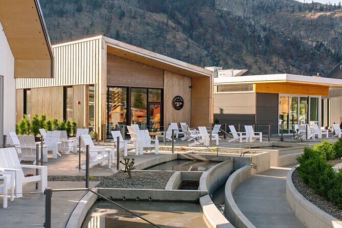 District Wine Village Deluxe Tour - PUBLIC - The Value for Your Money