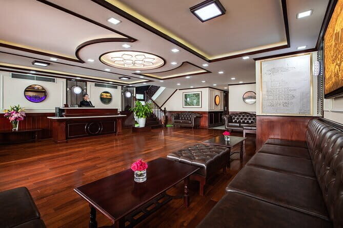 Dora Cruise 5 Star in Halong Bay Lan Ha Bay Private Balcony(2D1N) - What Makes This Cruise Stand Out?