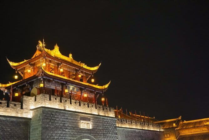 Dujiangyan Foodie Night Tour in Guanxian ancient town - Who Will Love This Tour?