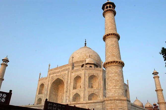 Early Morning Taj Mahal Sunrise Tour with Entrance fees from Delhi - Transportation and Logistics