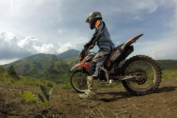 East Java Dirt Bike Tours - Riding Experience and Safety