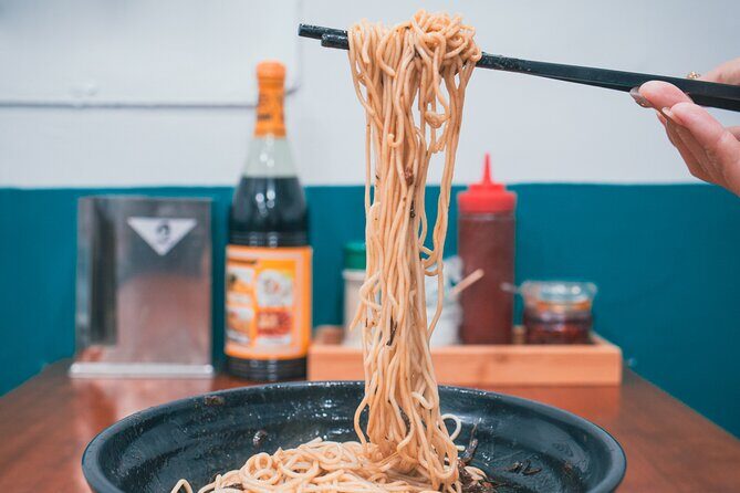 Eat Like a Local Through Shanghai's French Concession - What Makes This Tour Stand Out?