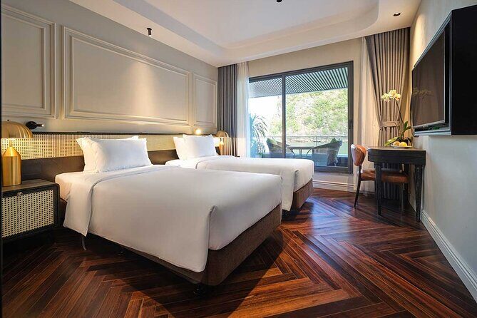 Elite of the Seas - 2d/1n - High-End class Halong Bay-Lan Ha Bay - Who Will Love This Tour?