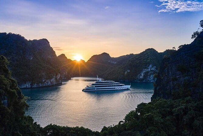 Elite Of The Seas Halong Bay 2Day/1Night on 6 Star Cruise - Day 2: Exploring Lan Ha Bay and Final Moments