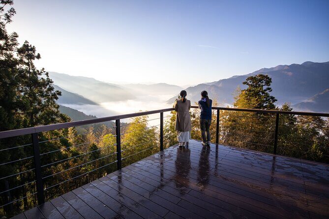 Enjoy the Sea of Clouds in Oboke Iya Cab Plan / Tokushima,Shikoku - Who Will Enjoy This Tour?