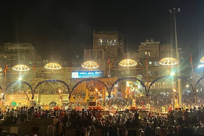 Evening Aarti of Mother Ganga - Why This Tour Stands Out