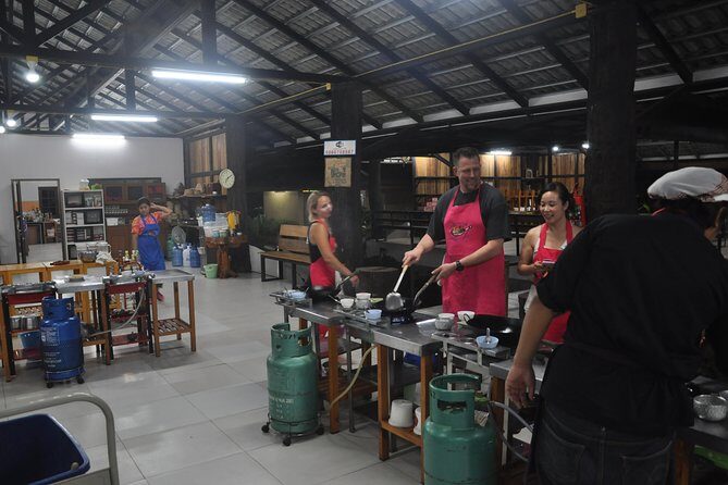 Evening Cooking Class in Organic Farm with Local Market Tour - What Sets This Tour Apart