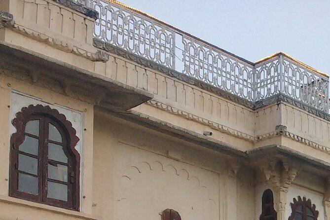 Evening Excursion: Bagore Ki Haveli Dance Show in Udaipur with Dinner - The Practicalities