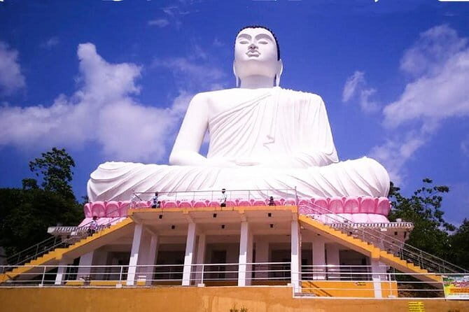 Exclusive : Historical Temple in Colombo countryside by TukTuk - The Practicalities: What’s Included and How It Works