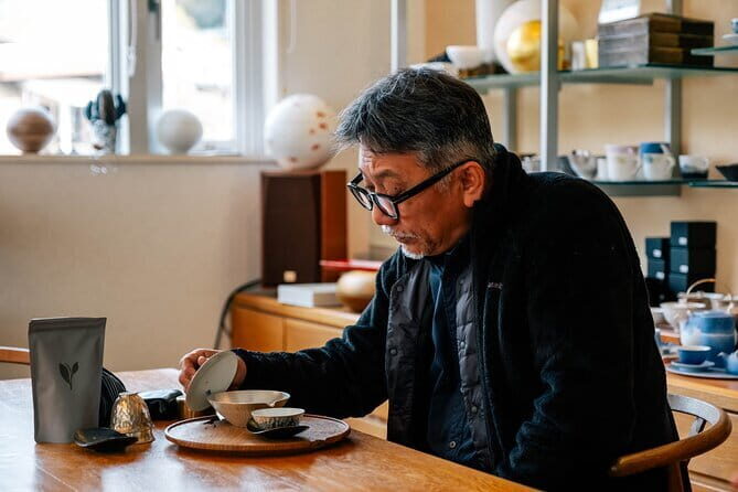 Exclusive Studio Tour Experience Tableware for World Class Chefs - Is It Worth the Price?