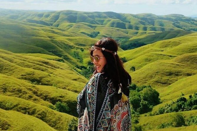 Exotic Sumba Island in 3 Days Private Tour: Beach, Hills, Waterfall - What Makes This Tour Stand Out