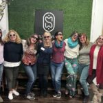 Experience Create your own jewelry workshop for beginners - The Hands-On Process: Creating Your Unique Piece