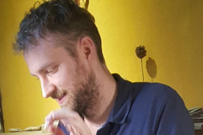 Experience Handmade Leather Crafts Workshop Starter Course Hoi An - Who Will Love This Experience?