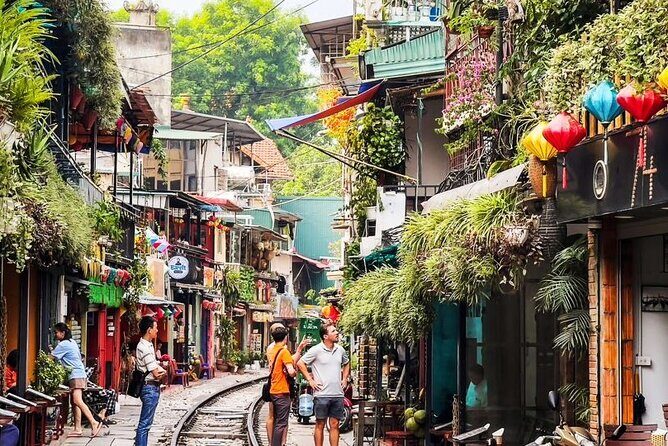 Experience Hanoi Food with Train Street Visit - Practical Details and Value