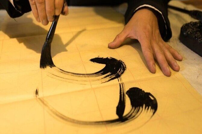 Experience Traditional Vietnamese Calligraphy Class in Ha Noi - Practical Details