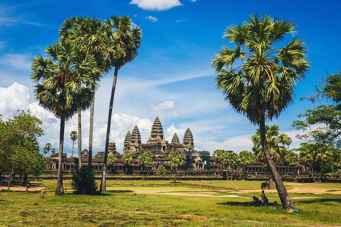 Explore Angkor Wat and Ta Phrom in depth - Who Is This Tour For?