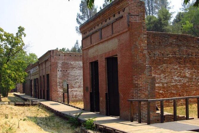 Explore Historic Gold Rush Towns and Legends - Practical Tips for Your Gold Rush Tour