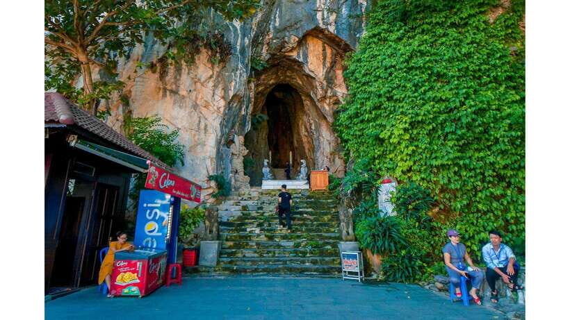 Explore Lady Buddha, Marble Mountains, and Am Phu Cave - Authenticity and Travel Tips