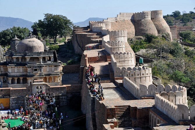 Explore Ranakpur Temple and Kumbhalgarh Fort from Udaipur with Jodhpur Drop - Practical Tips and Insights